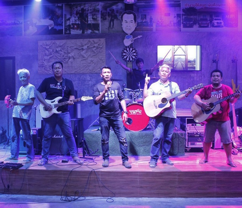 บุญชนะเร็คคอร์ด เตรียมเปิดตัวนักร้องเสียงหวาน ชัยณรงค์ BRC อย่างเป็น ...